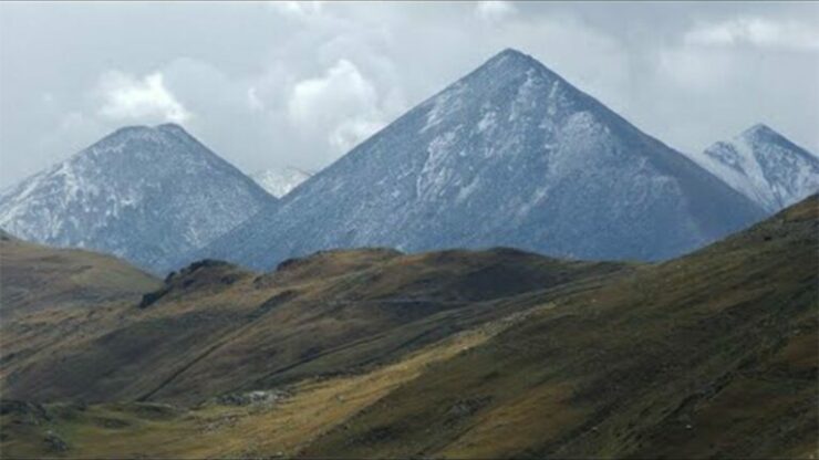 Pyramids Discovered In Russia Twice As Old As Egyptian Could Rewrite ...