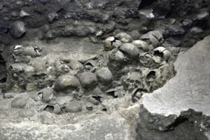 A 500-Year-Old Aztec Tower of Human Skulls Is Even More Terrifyingly ...