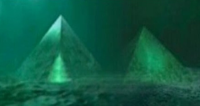 Two Giant Underwater Crystal Pyramids Discovered In The Centre of The ...